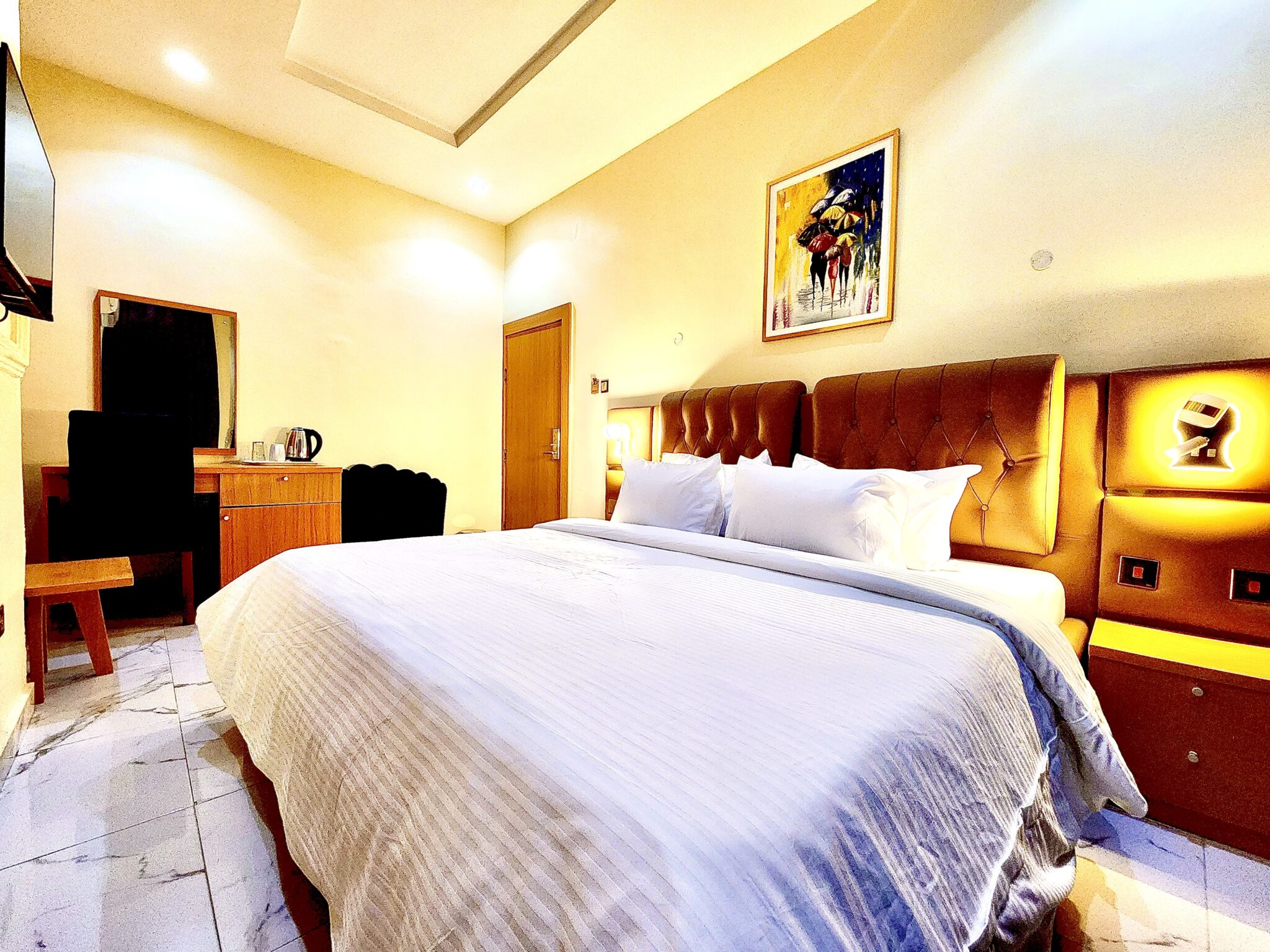 Rooms Cards – Buddiez Hotel